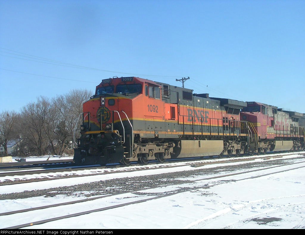 BNSF 1092